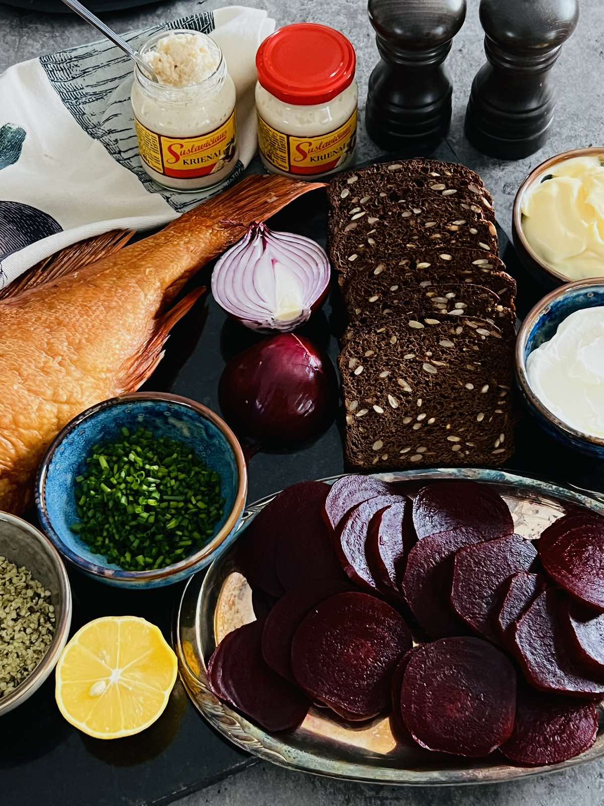 Užkandėlės su rukyta žuvimi – Skanus gyvenimas